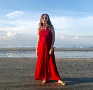 Rising Star Mary Kutter Vows to Release Positive Music: ‘I Love Making ...