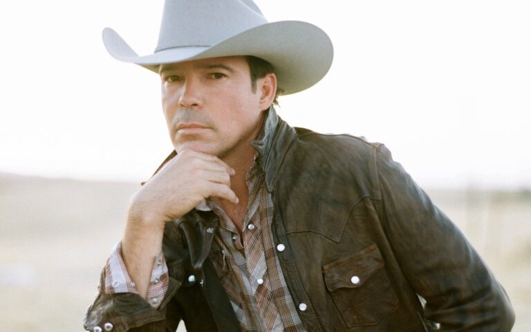 Clay Walker Welcomes Seventh Child, Son Christiaan Michael