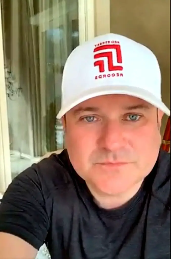 Jay DeMarcus Shares ‘Extraordinary’ Photo of His Parents Before Loss of ...