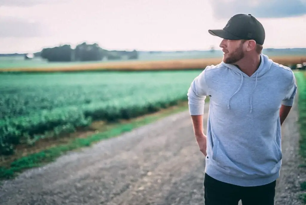 Cole Swindell Announces Release of ‘Stereotype’ Album