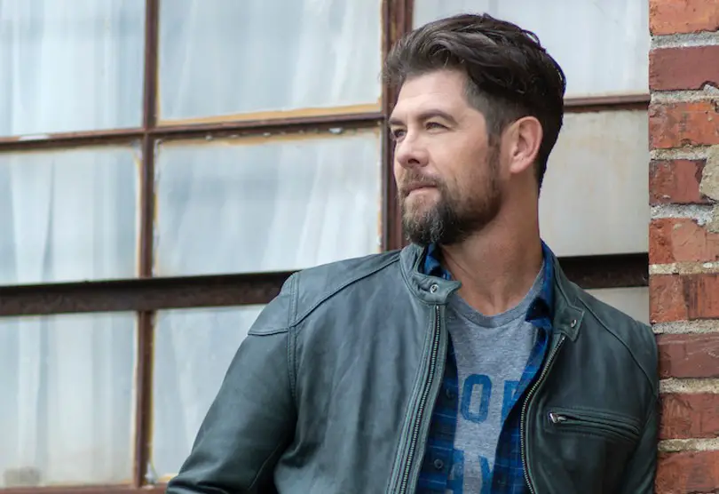 Jason Crabb Honors the Late Tim Akers With 'Home for Christmas ...