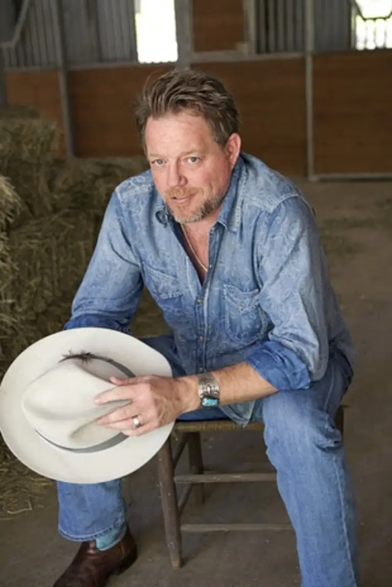 Pat Green Returns With ‘Miles and Miles of You’ [EXCLUSIVE]