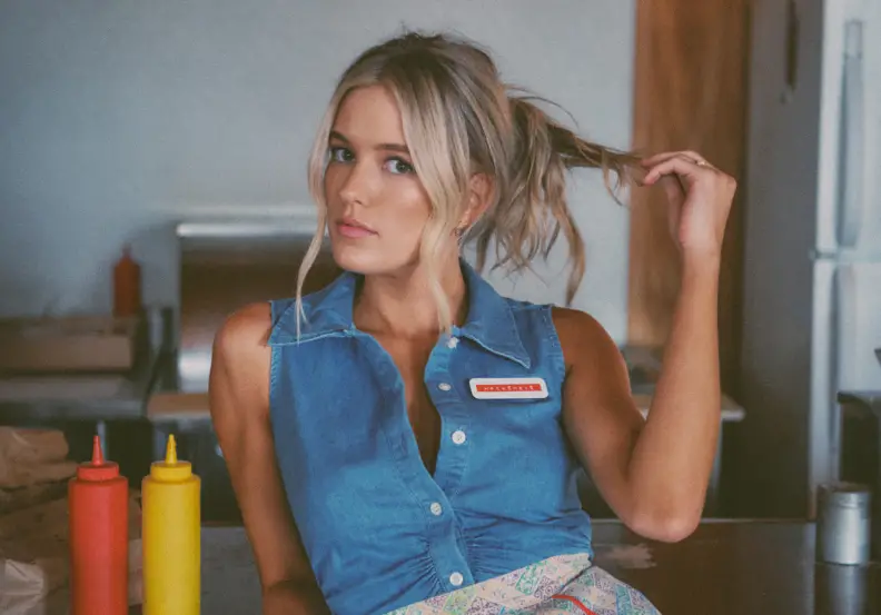 Mackenzie Carpenter Talks 'Don't Mess With Exes' And Her New EP ...