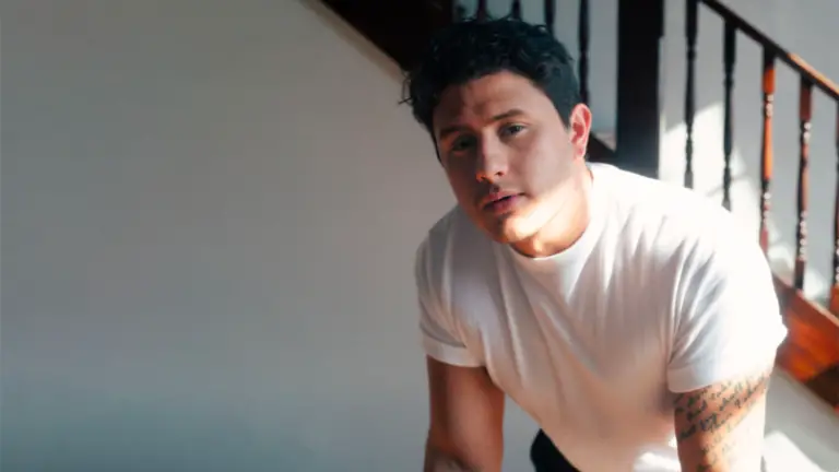Roman Alexander Offers a Toast to Country Music With ‘Bourbon Street ...