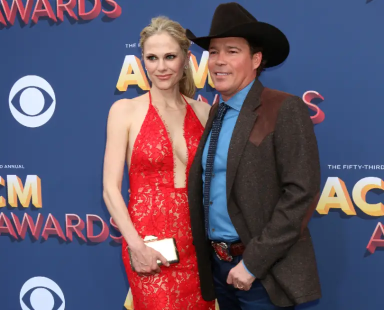 Clay Walker Reveals His Wife Jessica Had a Miscarriage: ‘It’s Tough’