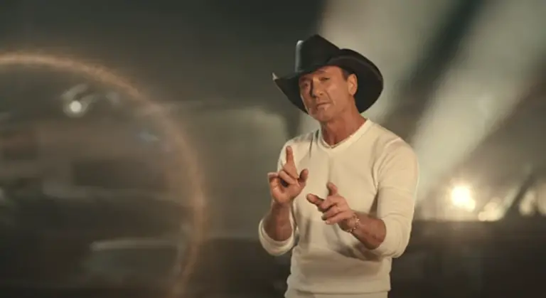 Tim McGraw Releases ‘Standing Room Only’ Video [WATCH]