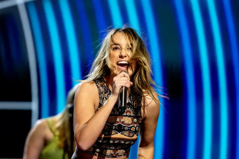 2023 ACM Awards: Lainey Wilson Wins Album Of the Year