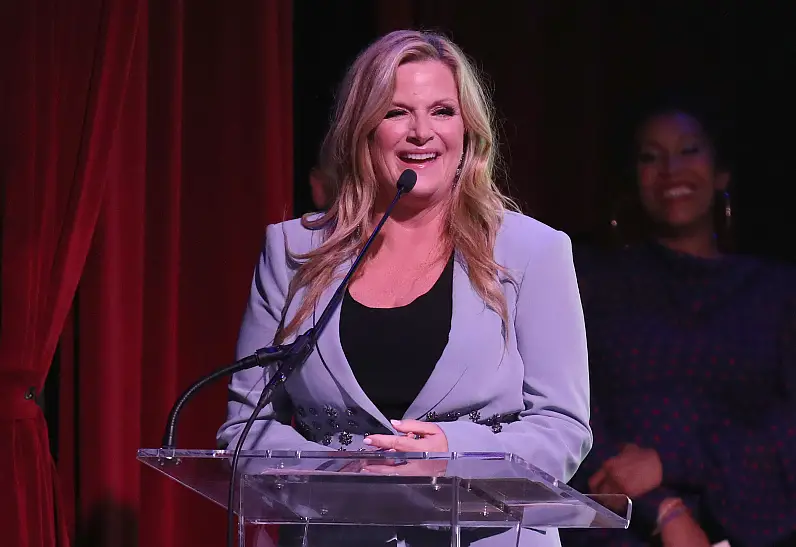 Trisha Yearwood Conquers Her Songwriting Fear, Works On a New Album