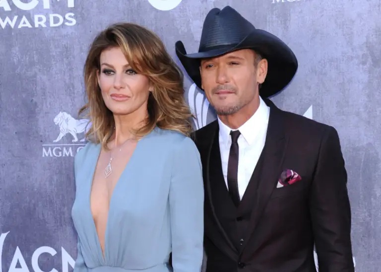 Tim Mcgraw Offers Sweet Tribute To Faith Hill I Fell For You In An