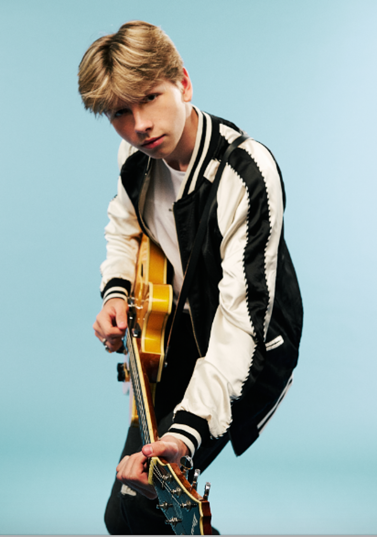 Mason Ramsey Reaches New Heights With ‘Falls Into Place’ EP [EXCLUSIVE]