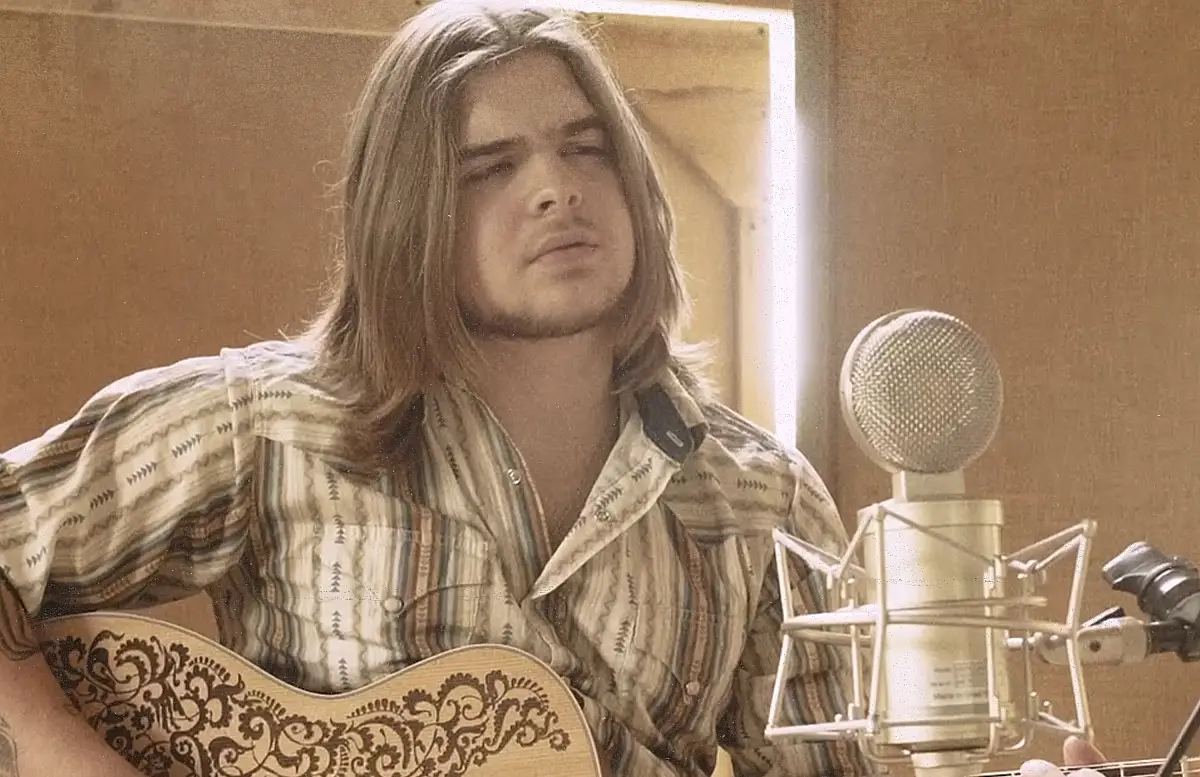 Colin Stough Drops Stunning Acoustic Version of 'I Still Talk to Jesus ...