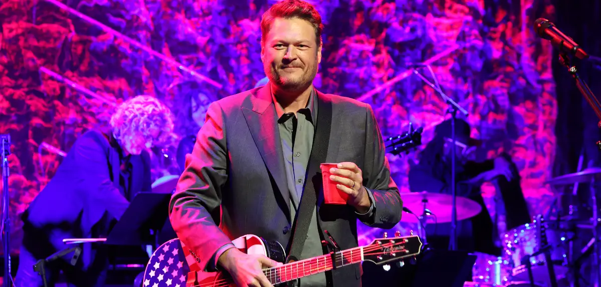 Blake Shelton Uses Rare Guitar to Honor Toby Keith [WATCH]