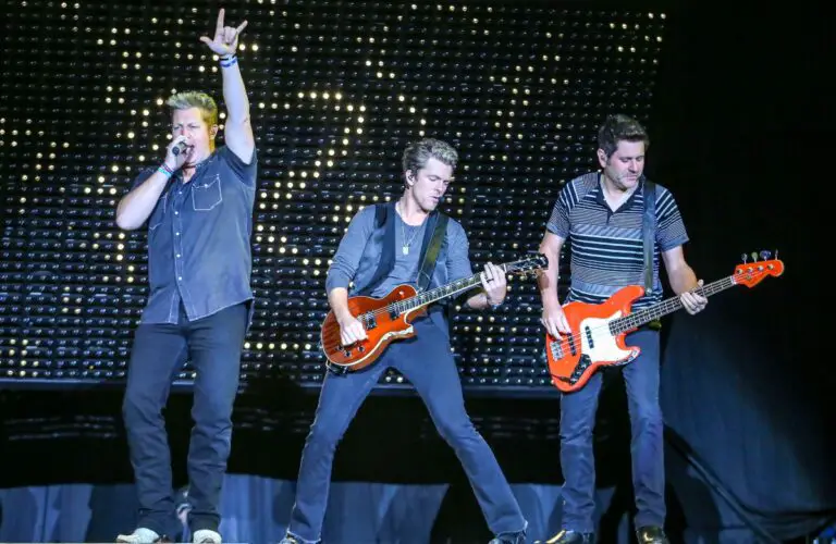 Rascal Flatts' Gary LeVox Is 'So Humbled' to Perform at Trump's ...