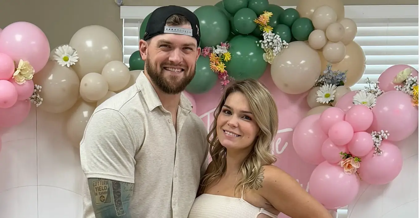 Brandon Davis Shares Names, Photos of Twins: 'God Is So Good'