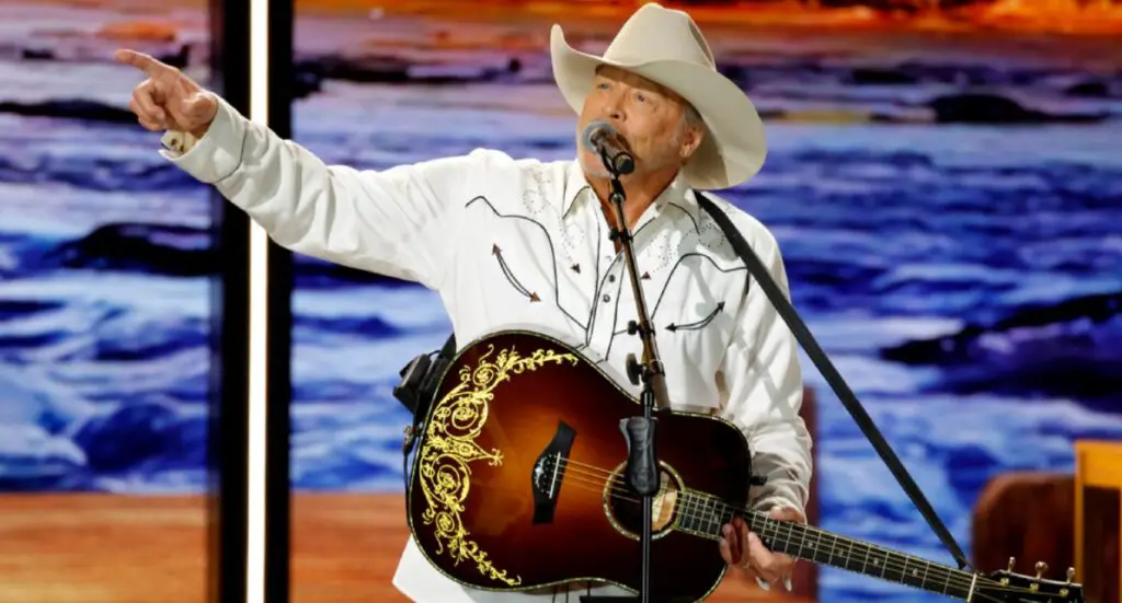 Alan Jackson Performs Chattahoochee At Opry 100 A Live Celebration