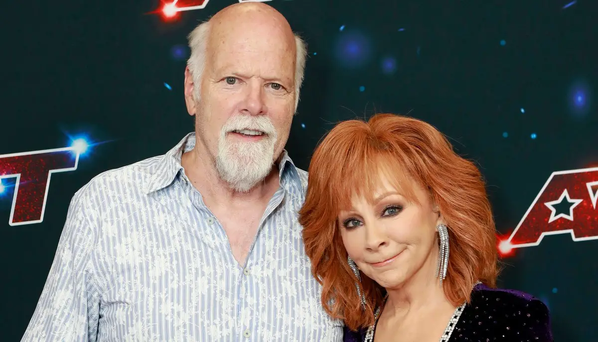 Reba McEntire And Rex Linn Are Engaged After 5 Years of Dating