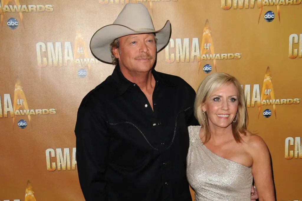 Alan Jackson Says His Wife Denise Is 'Still Beautiful' After 46 Years ...